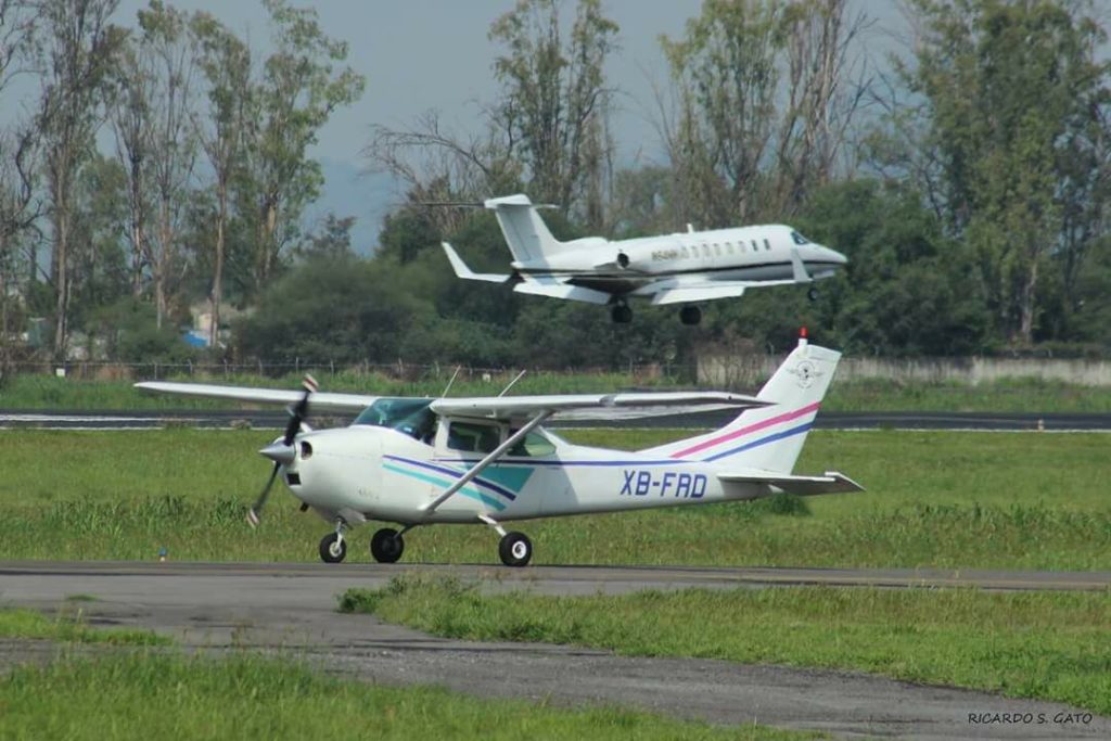 ¿Quiénes Somos? - Escuela de Aviación Roberto Fierro